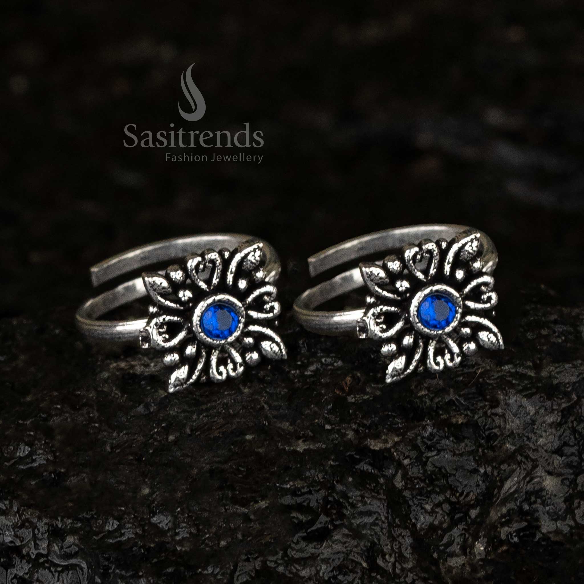 Oxidised Round Stone Toe Rings - Square Floral Design - Sasitrends