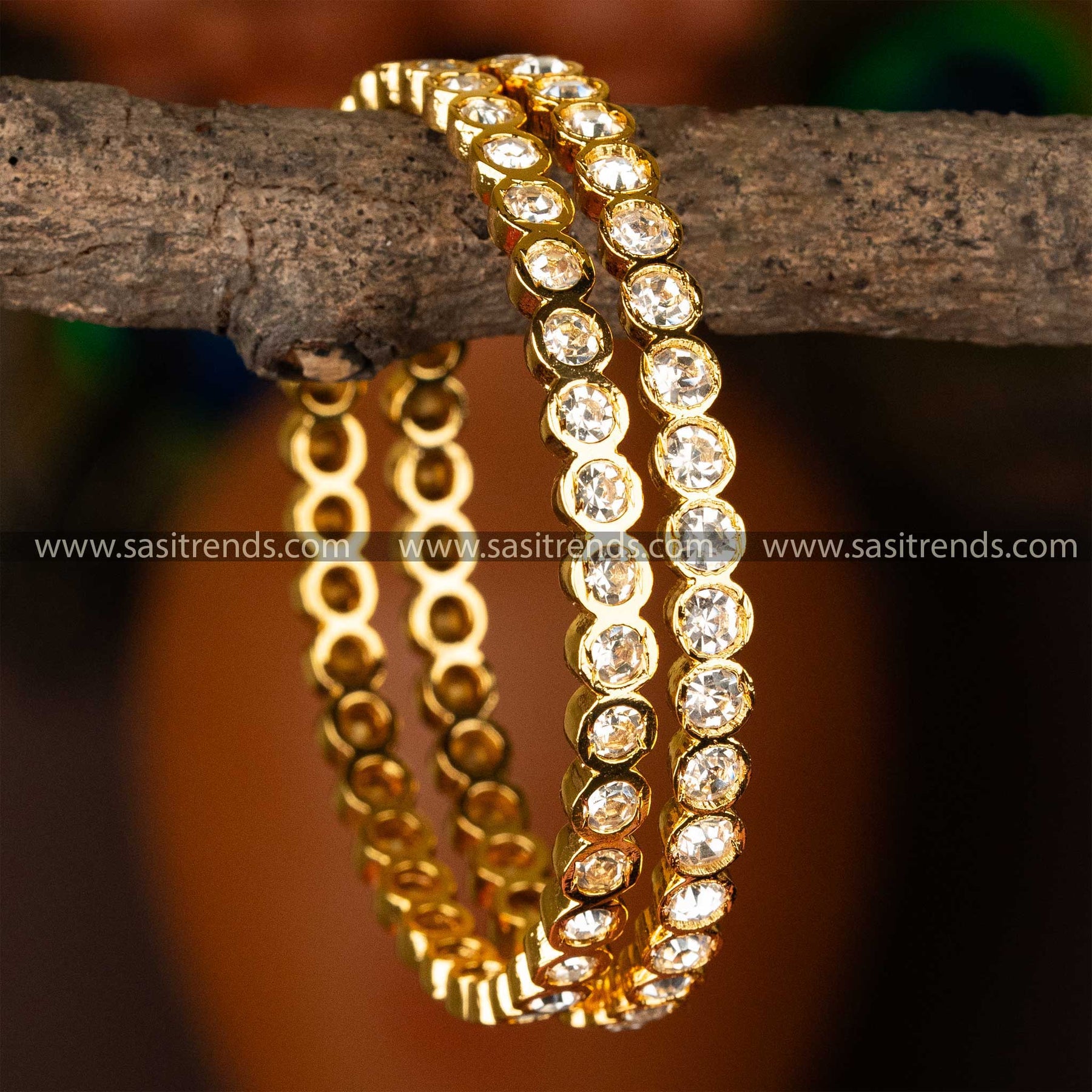 Shop Traditional Wear Micro Gold Plated Addigai Stone Bangles for Women ...